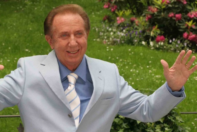 Chi è Mike Bongiorno: biografia e vita privata | Popcorn Tv